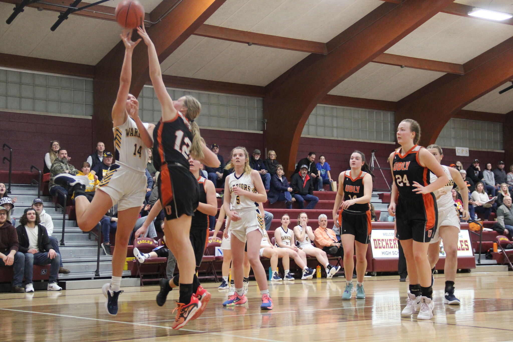 Deckerville, Ubly girls grab crucial wins, to play for district title
