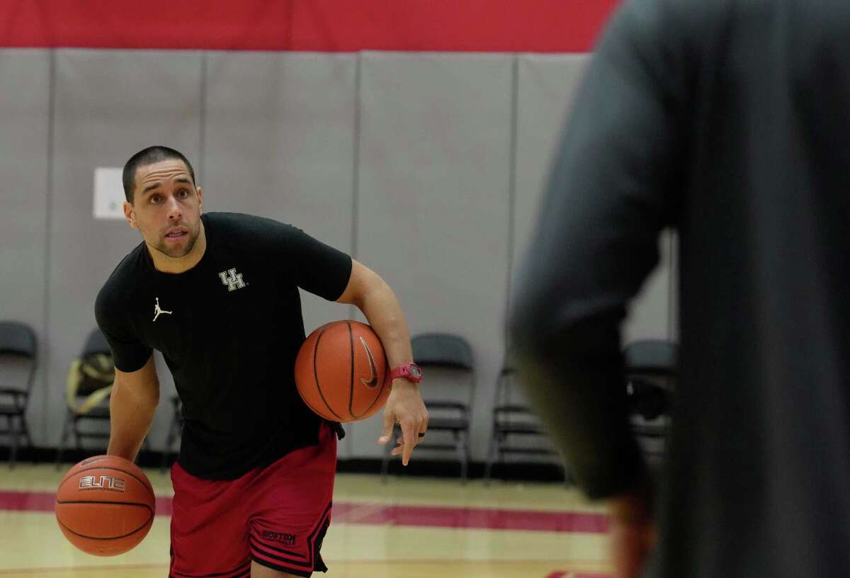 Houston Cougars: 'Pressure is a privilege' for nation's No. 1 team