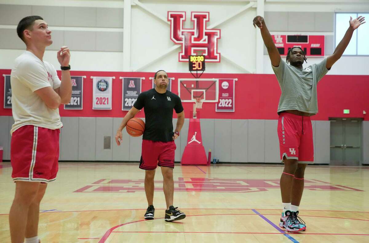 Houston Cougars: 'Pressure is a privilege' for nation's No. 1 team
