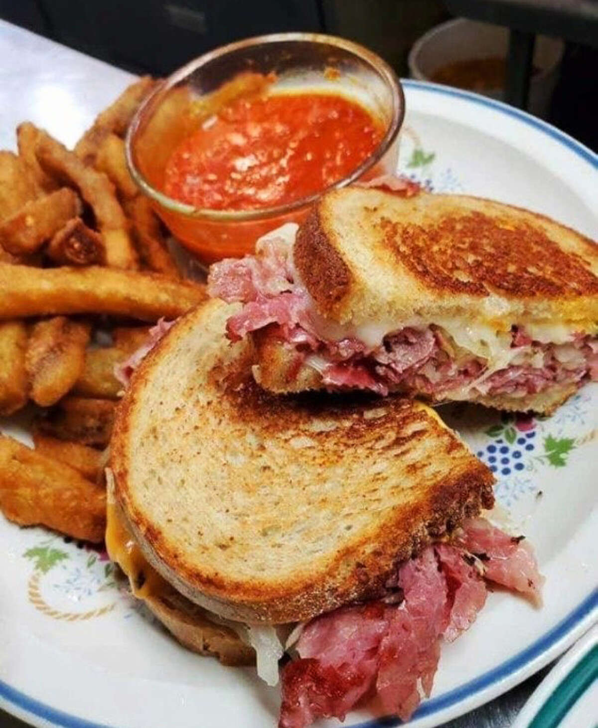 Deb’s Restaurant serves up hearty helpings with country charm in Hadda