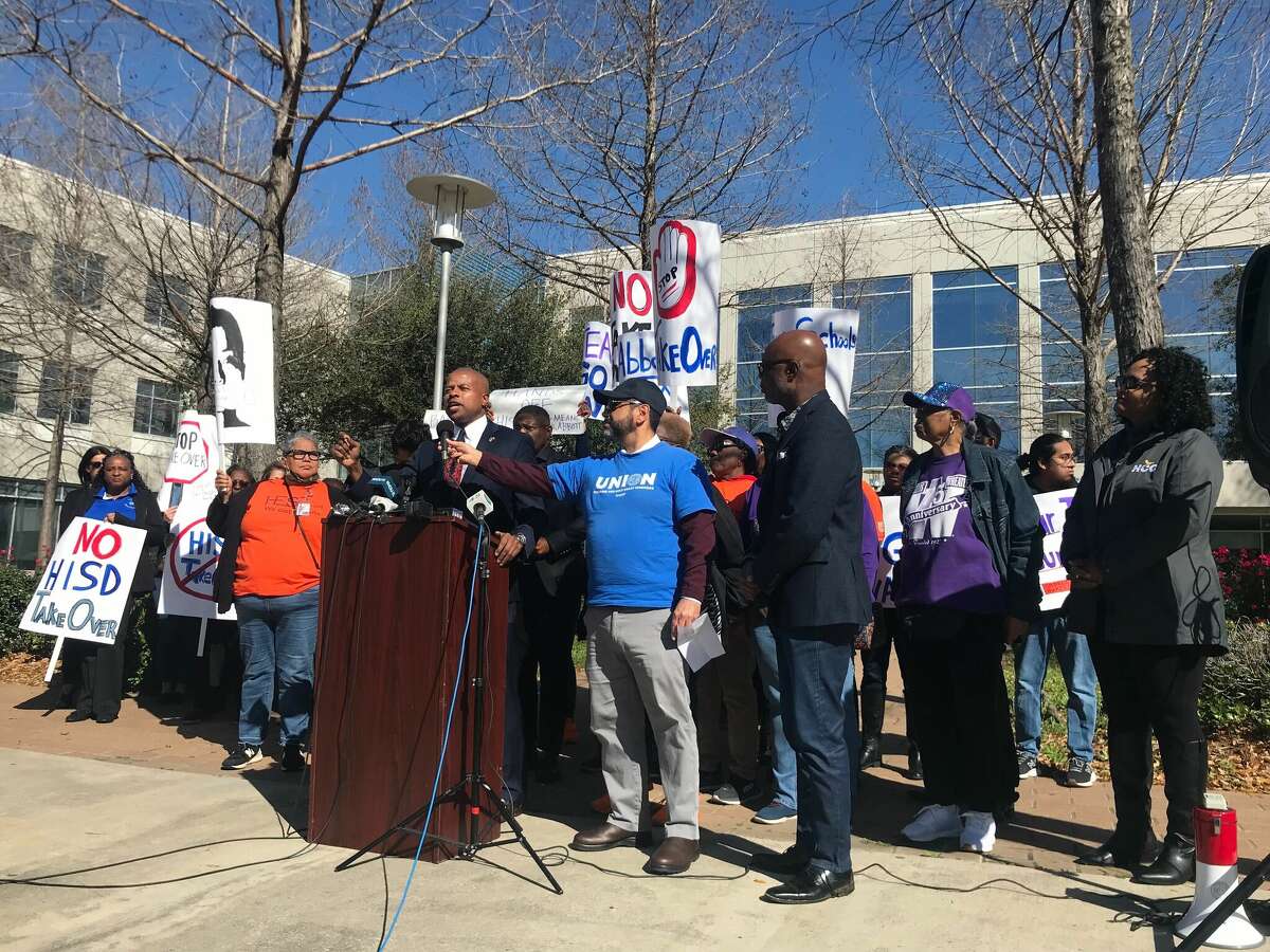 Houston leaders protest possible HISD state takeover of district