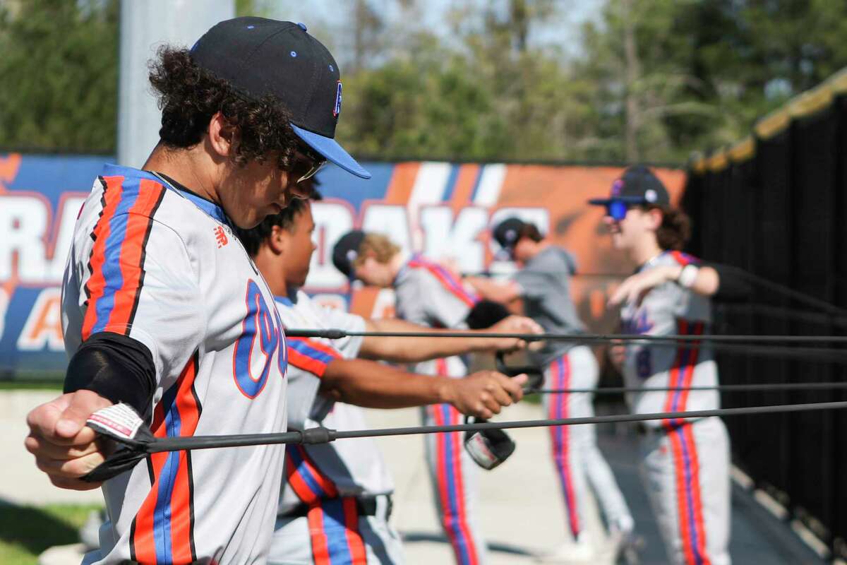 Grand Oaks picks up a couple more quality wins at Ferrell Classic