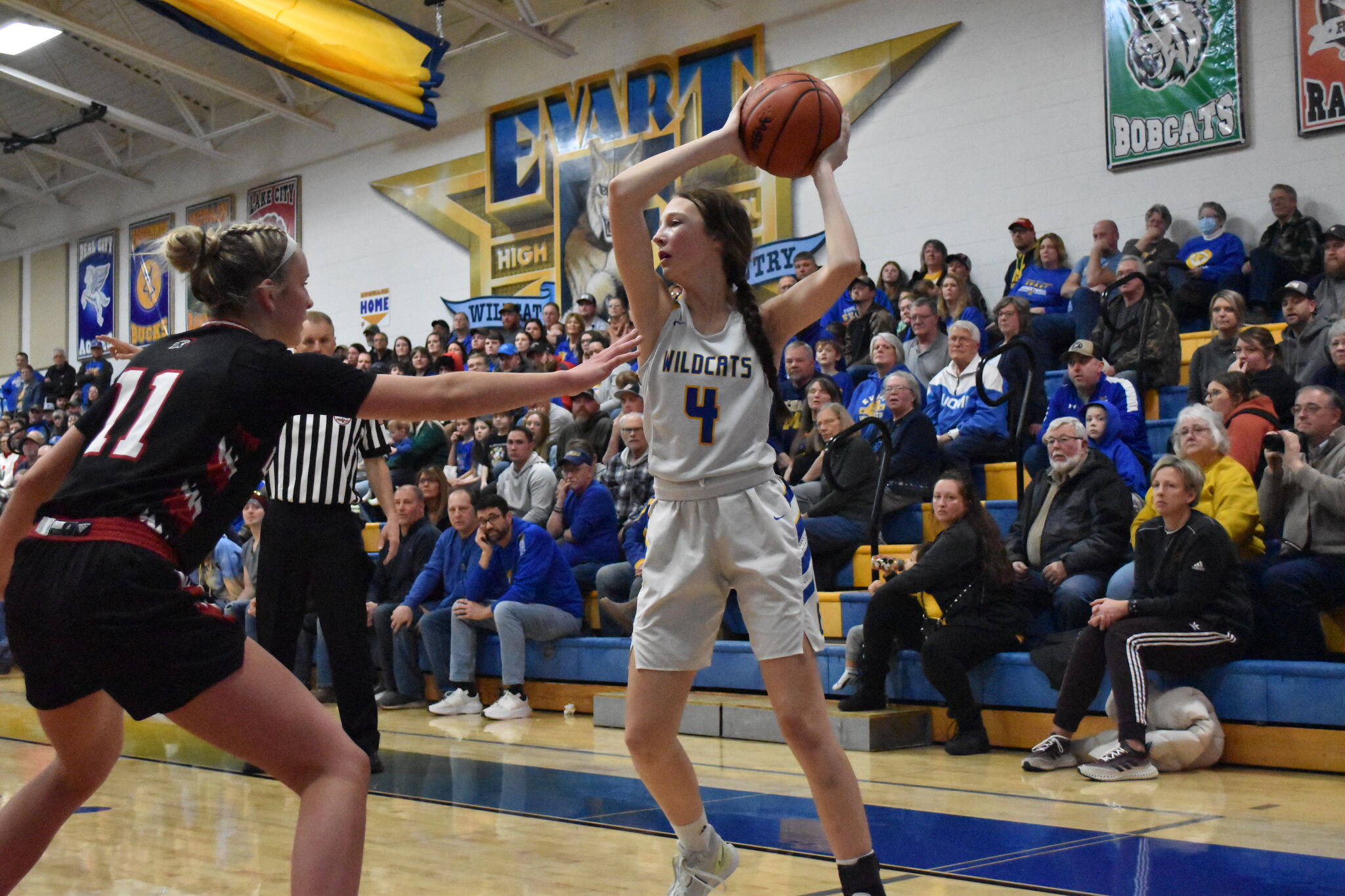 Evart girls basketball fall to Lake City in district title