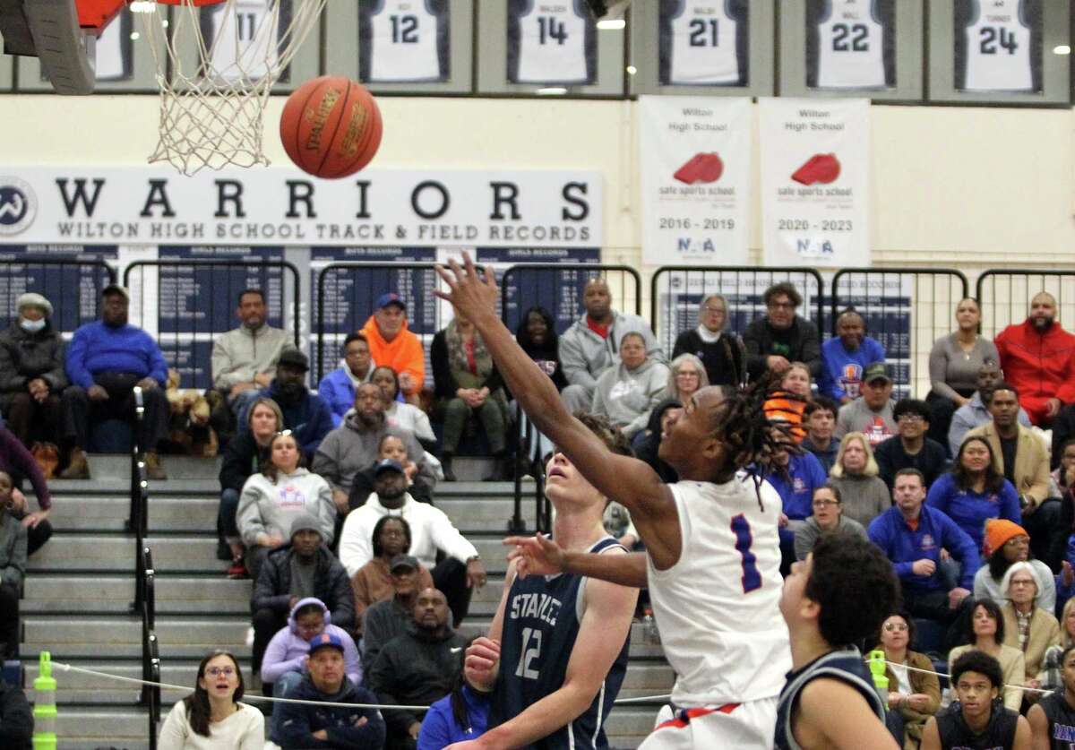 Danbury won the FCIAC basketball title for the first time since 2018.