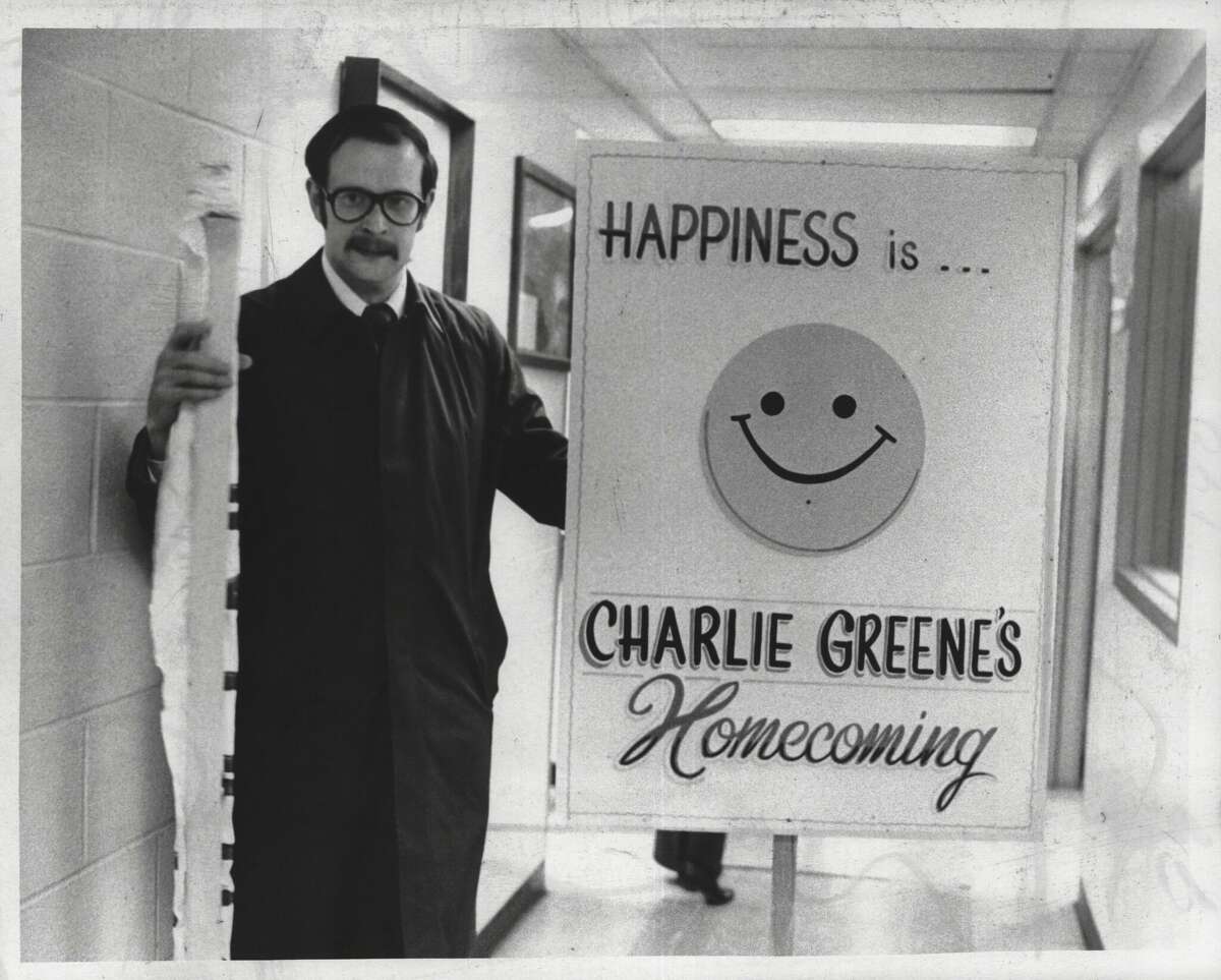 Looking Back: Vietnam War POW returns home in 1973