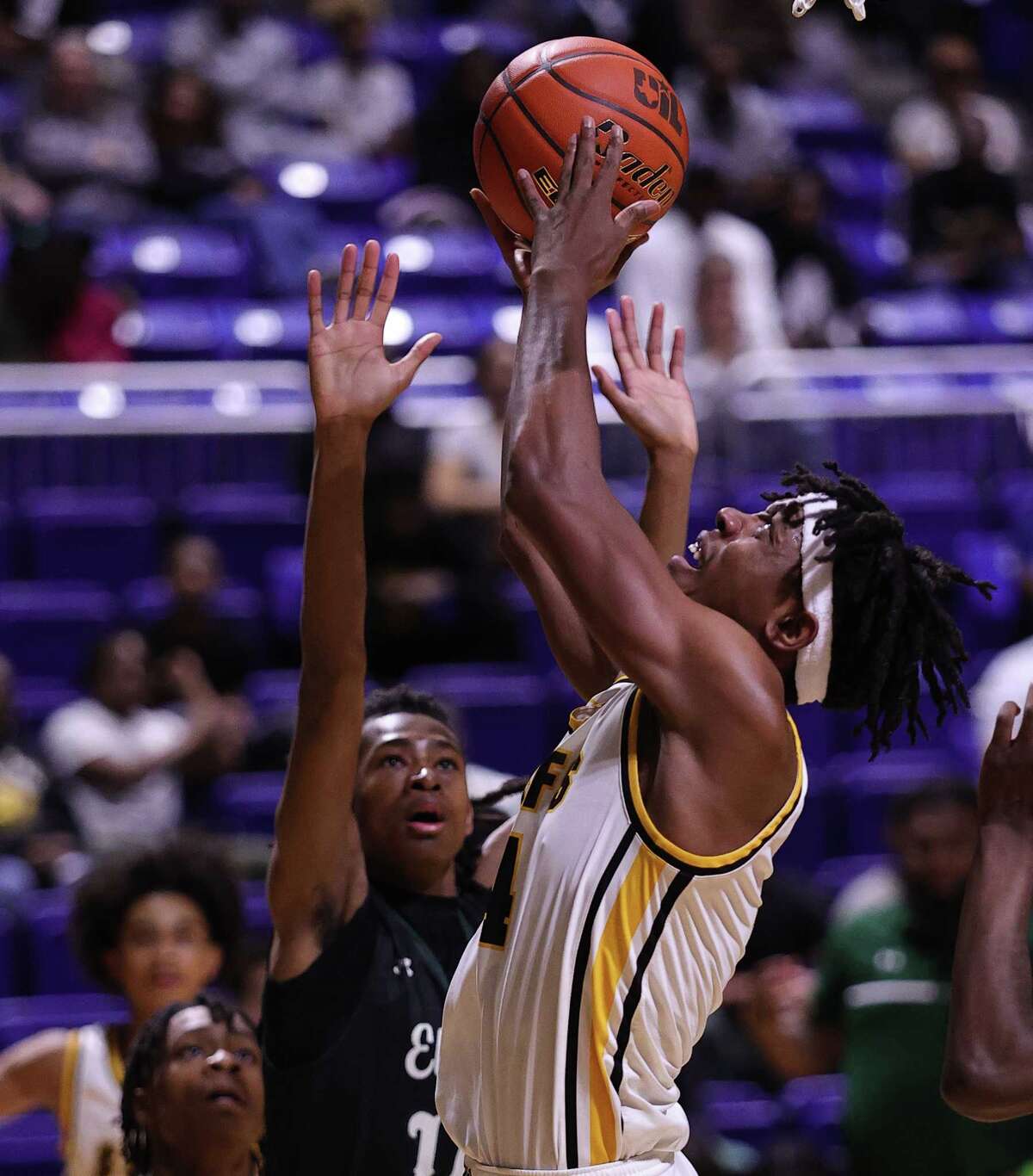 Fort Bend Marshall falls to Killeen Ellison in regional championship