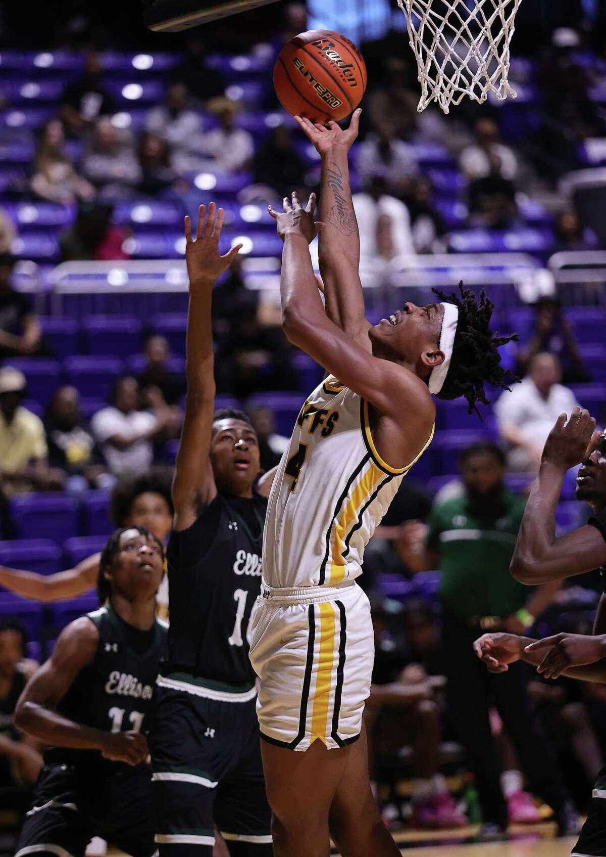 Fort Bend Marshall falls to Killeen Ellison in regional championship