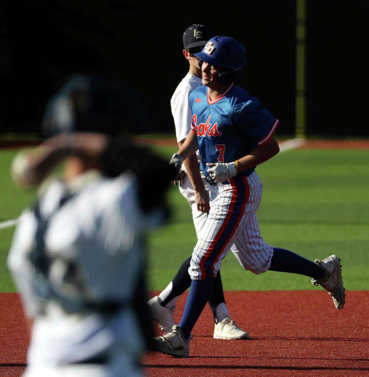 Bats heat up as Grand Oaks’ red-hot start continues