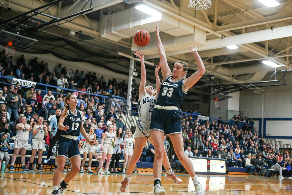 'Amazing': Mustangs come up short in front of massive crowd