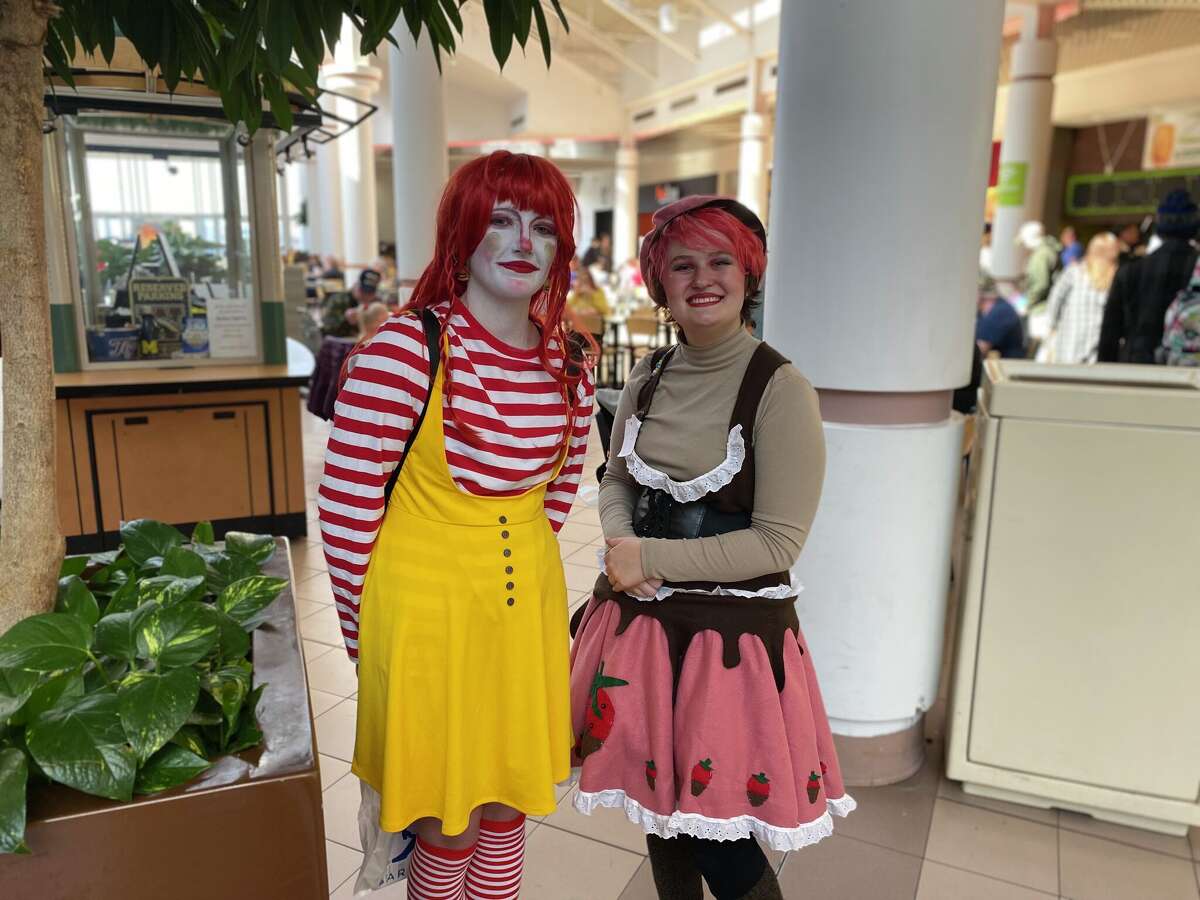 Attendees have roaring good time at Midland Comic Con