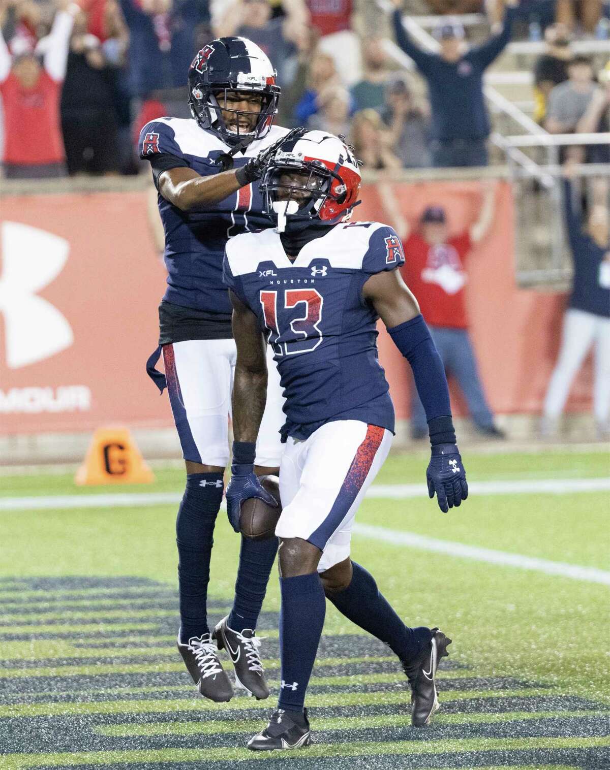 Houston Roughnecks hold off San Antonio Brahmas, remain unbeaten