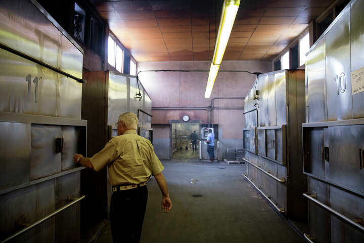 Facts about San Antonio's Bill Miller Bar-B-Q as it turns 70