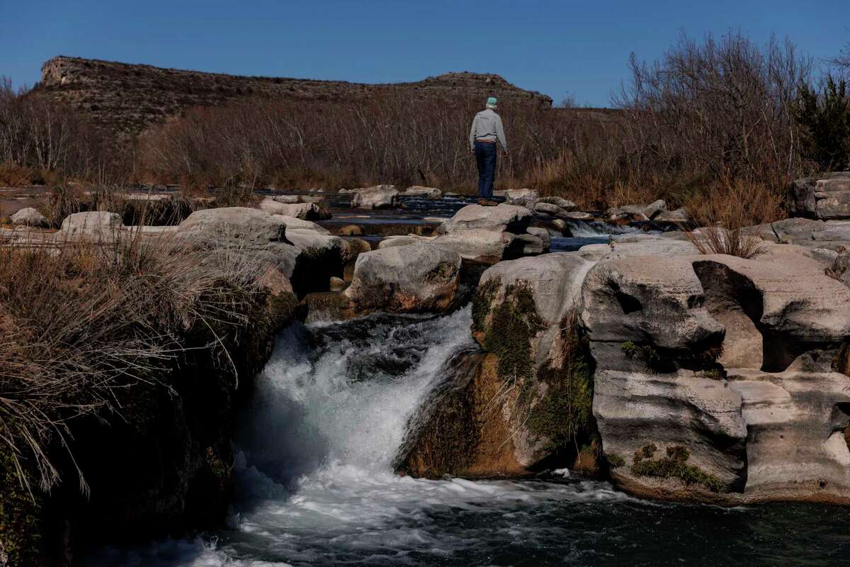 Texas battleground: Property owners fight plan for giant wind turbines