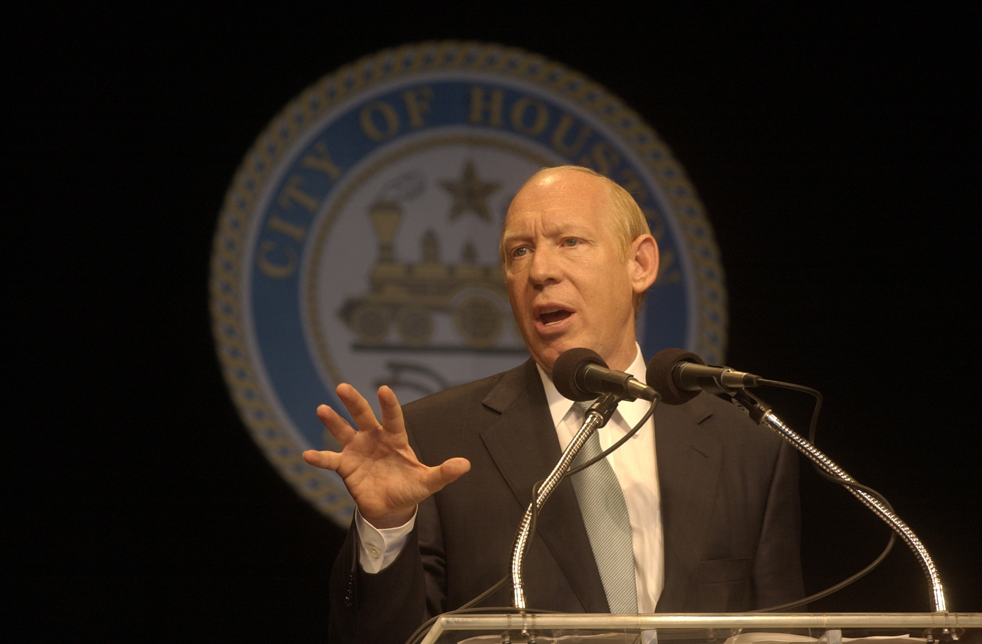 Ex-Houston Mayor Bill White says he never visited Trump’s Mar-a-Lago