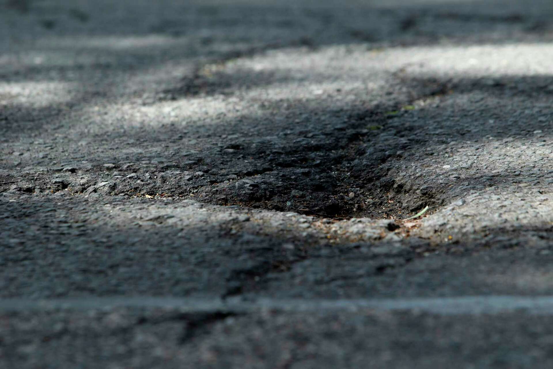 California winter storms cause increase in San Francisco potholes