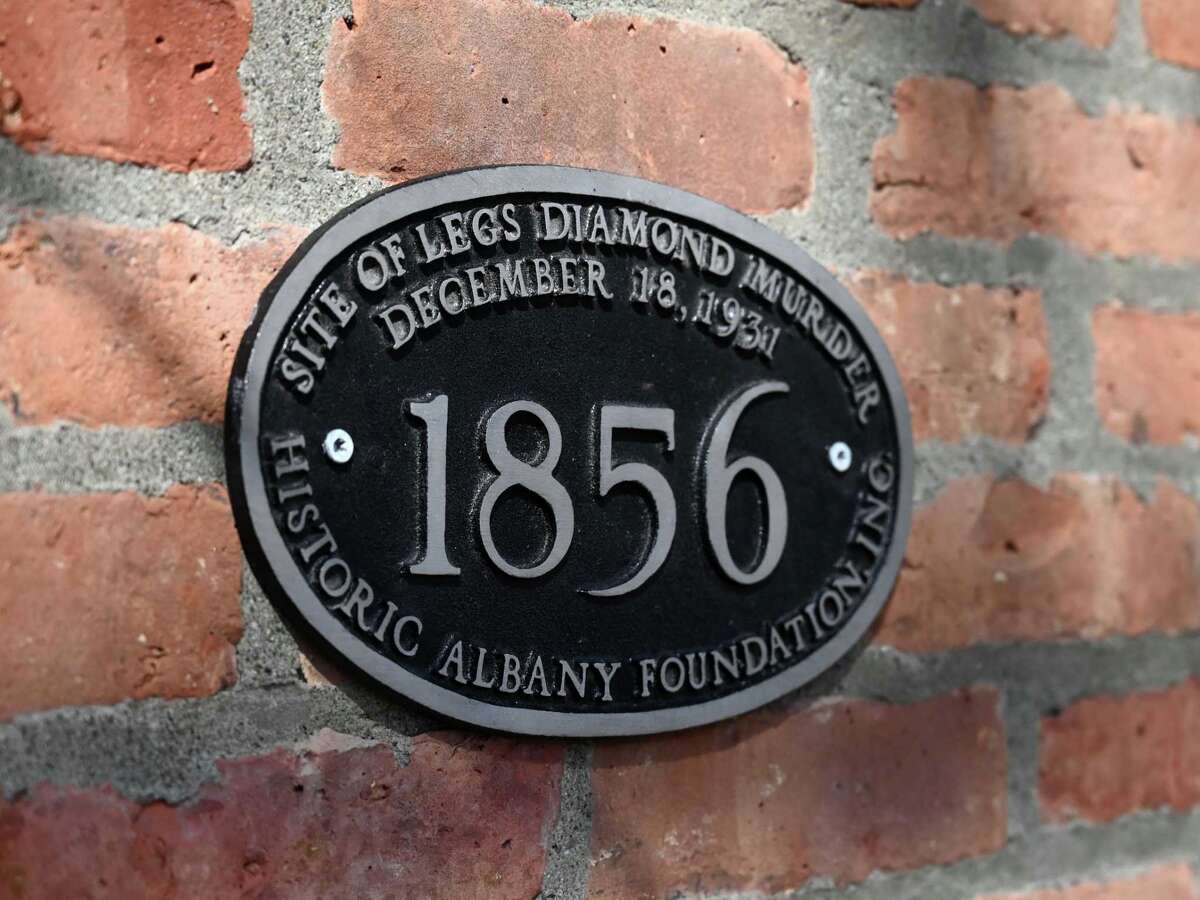William Kennedy selling landmark where 'Legs' Diamond was killed