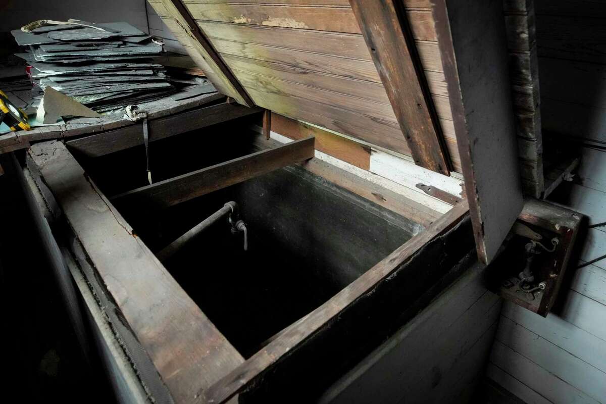 How the J.C. League Kempner home is being restored