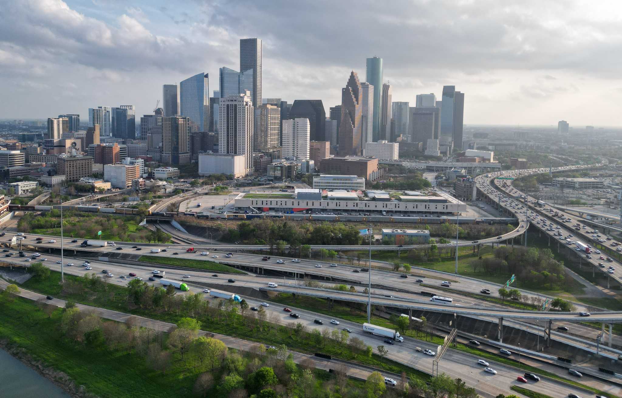 UH researchers: Zero emissions by 2050 won't be easy