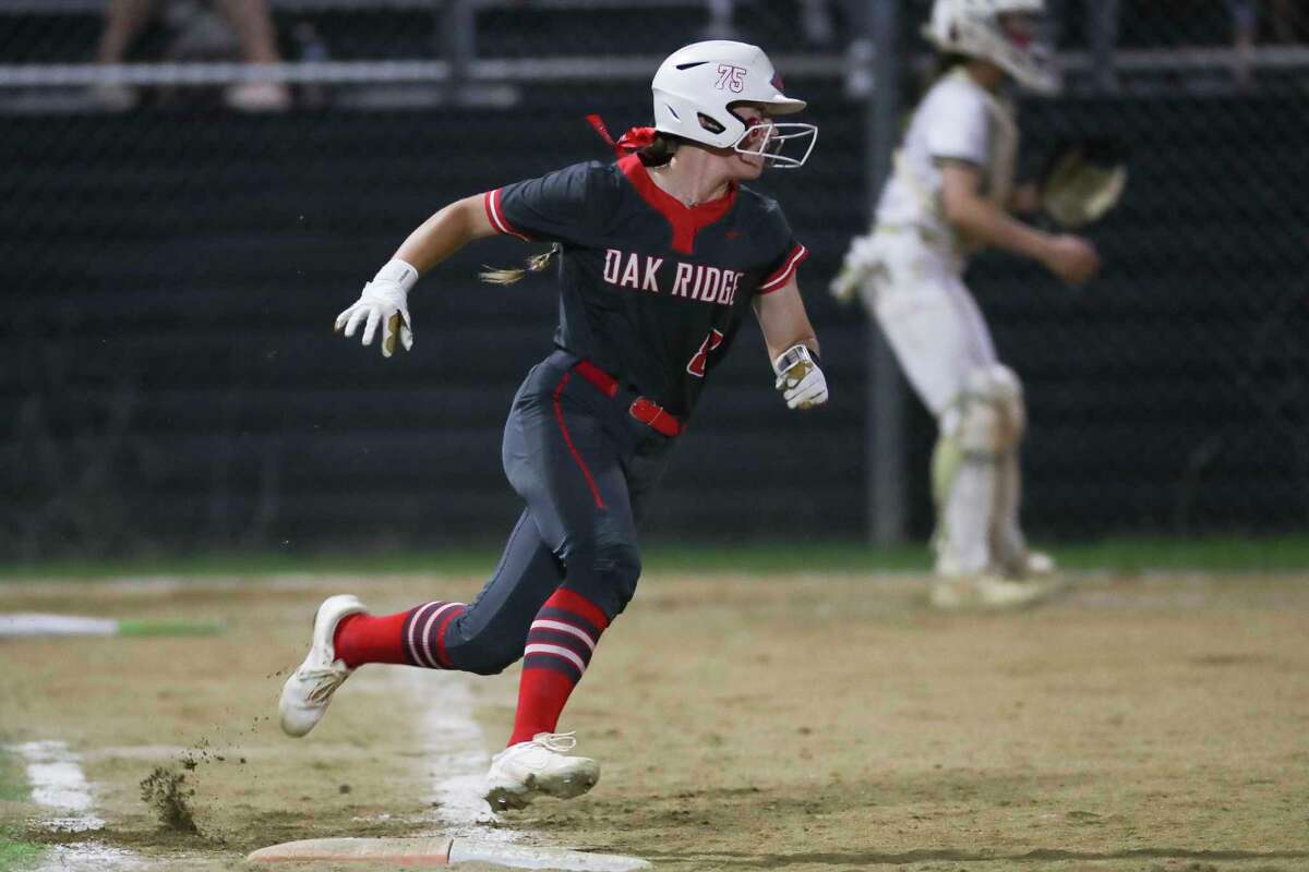 Houston softball: Conroe’s surge continues with win over Oak Ridge