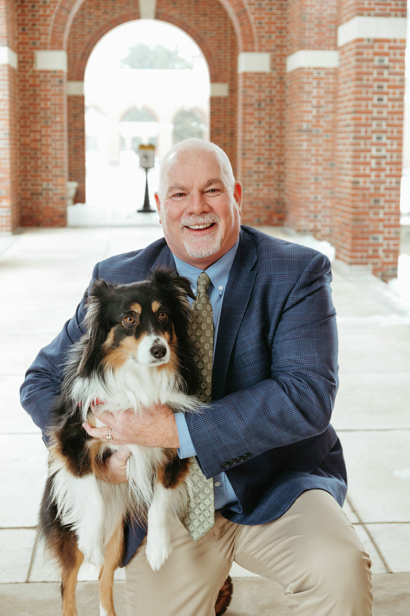 Former FBI agent to run for public safety commissioner