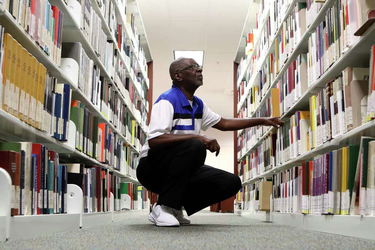 Black families research Texas enslaved ancestors with genealogy site