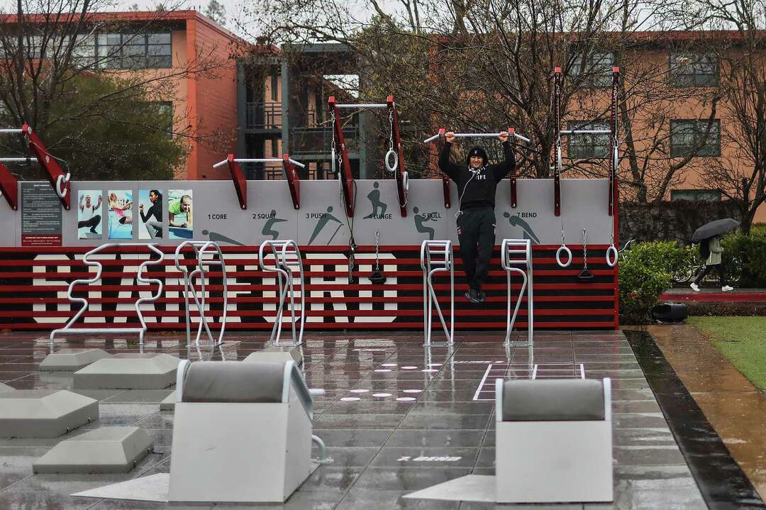 Stanford's Thunder Keck uses WWE, dark web, football to score NIL hits