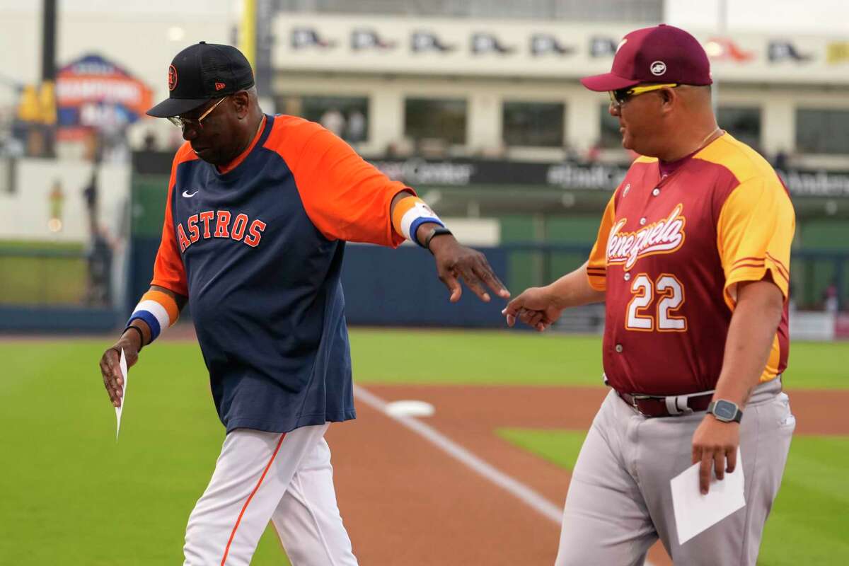Houston Astros: Franchise icon Jose Altuve plays against team