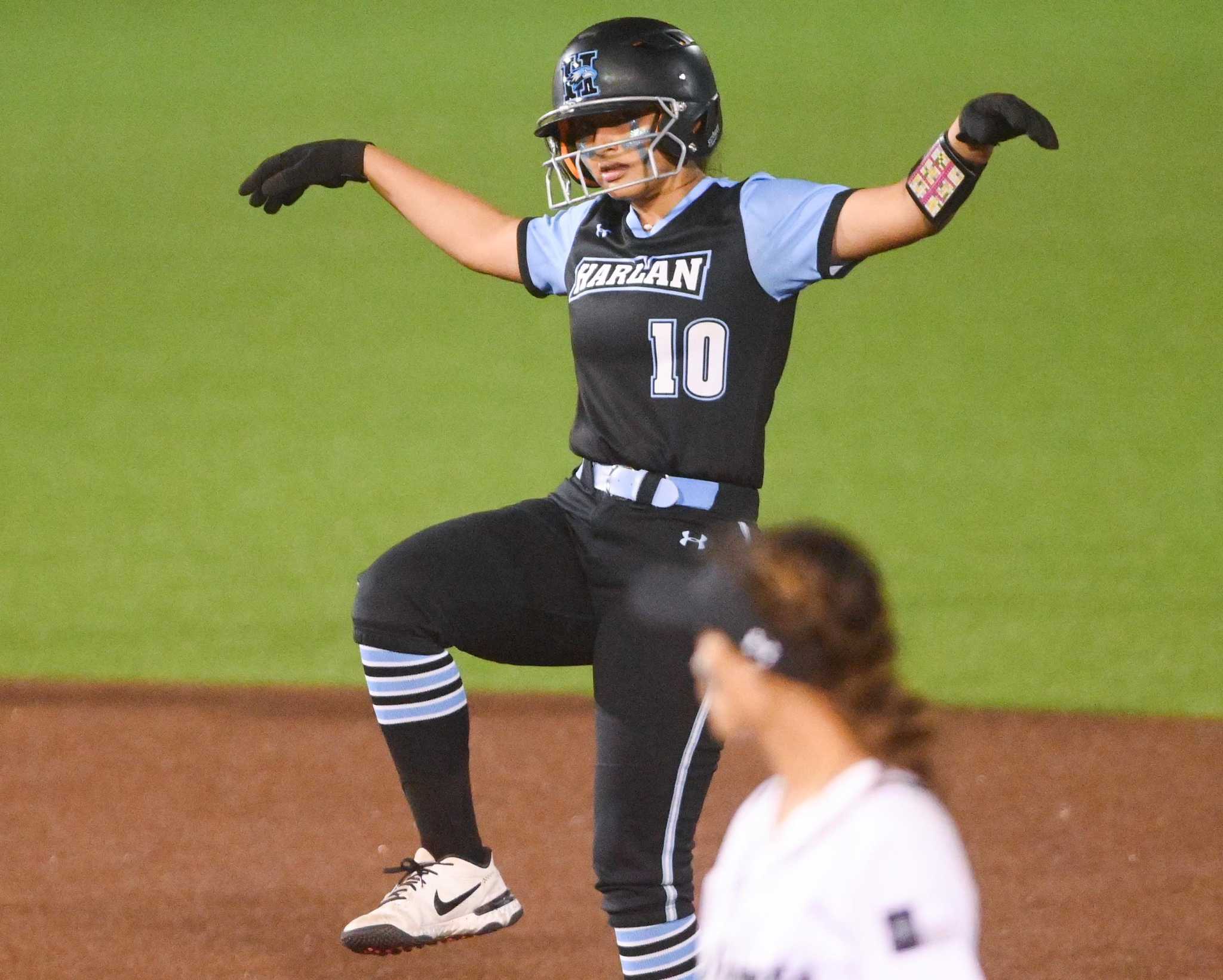 Harlan High School's softball team stays unbeaten in district play