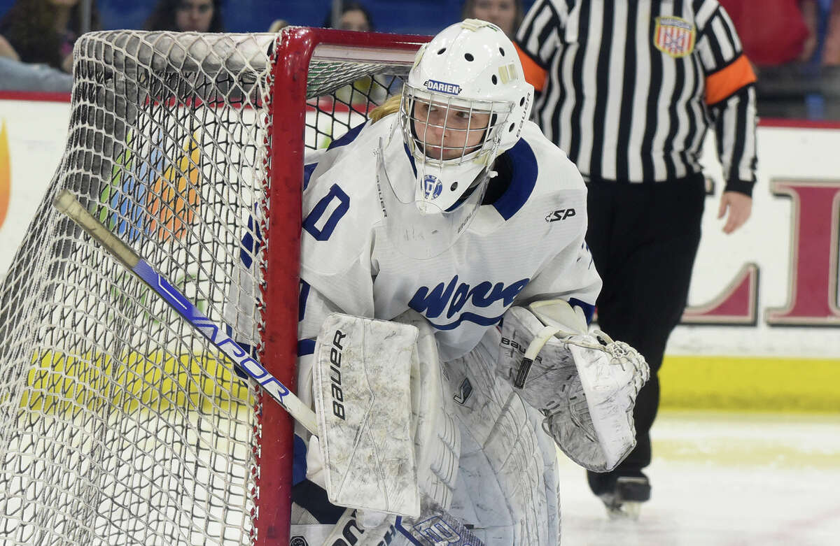 CT girls high school hockey final Darien vs. Southington/Avon