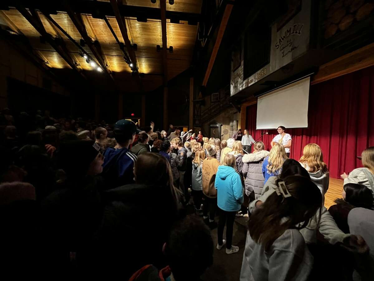 Young Life youth attend Timber Wolf Camp, kick off winter programs