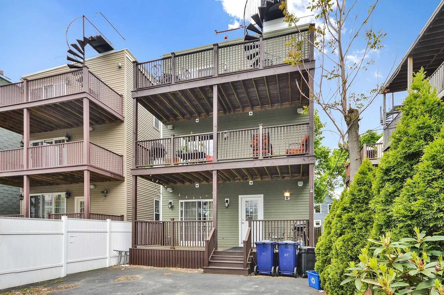 Apartment in 'Good Will Hunting' house available for $4.5K per month