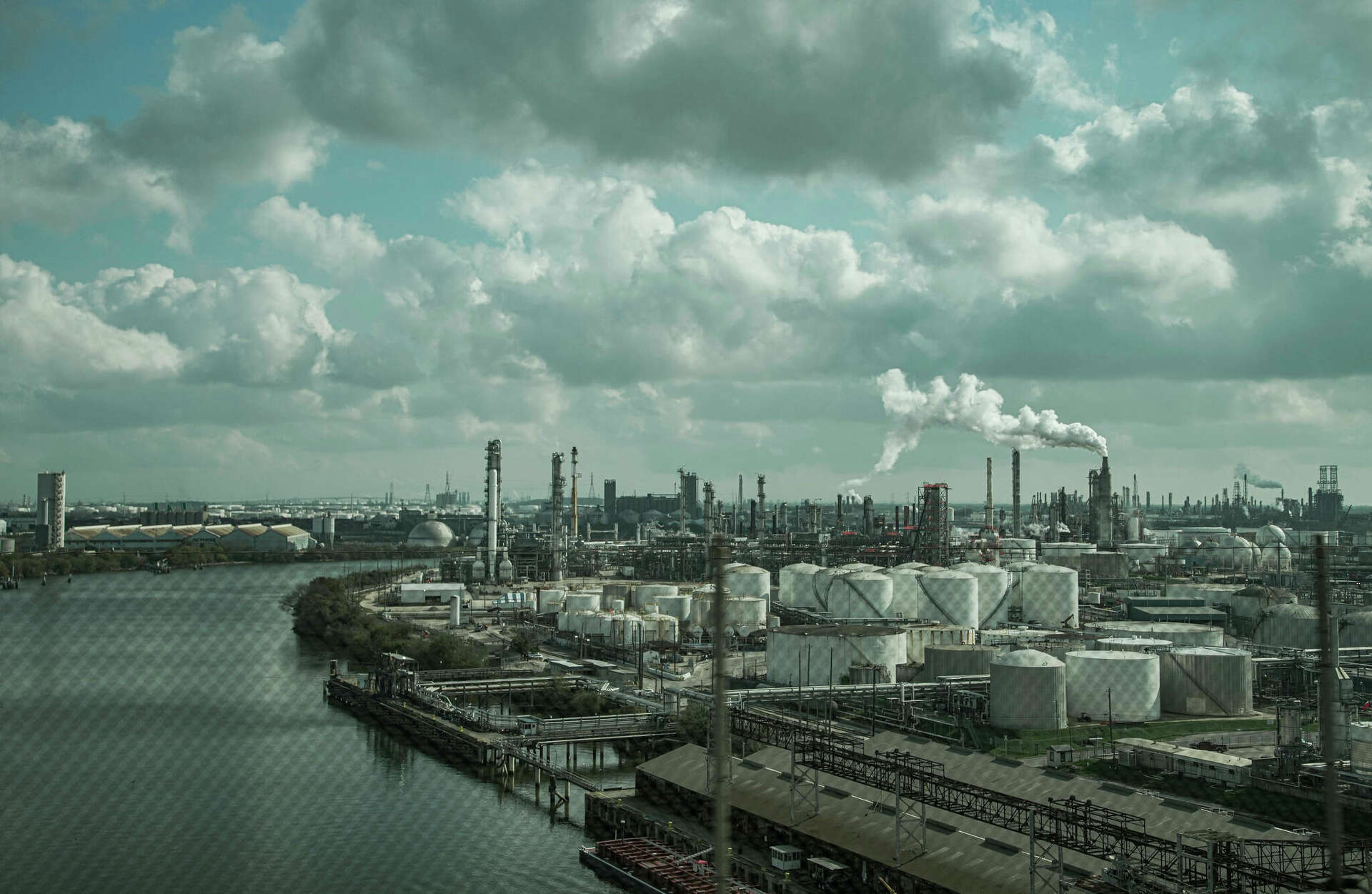 Houston ranks among worst U.S. cities for air pollution