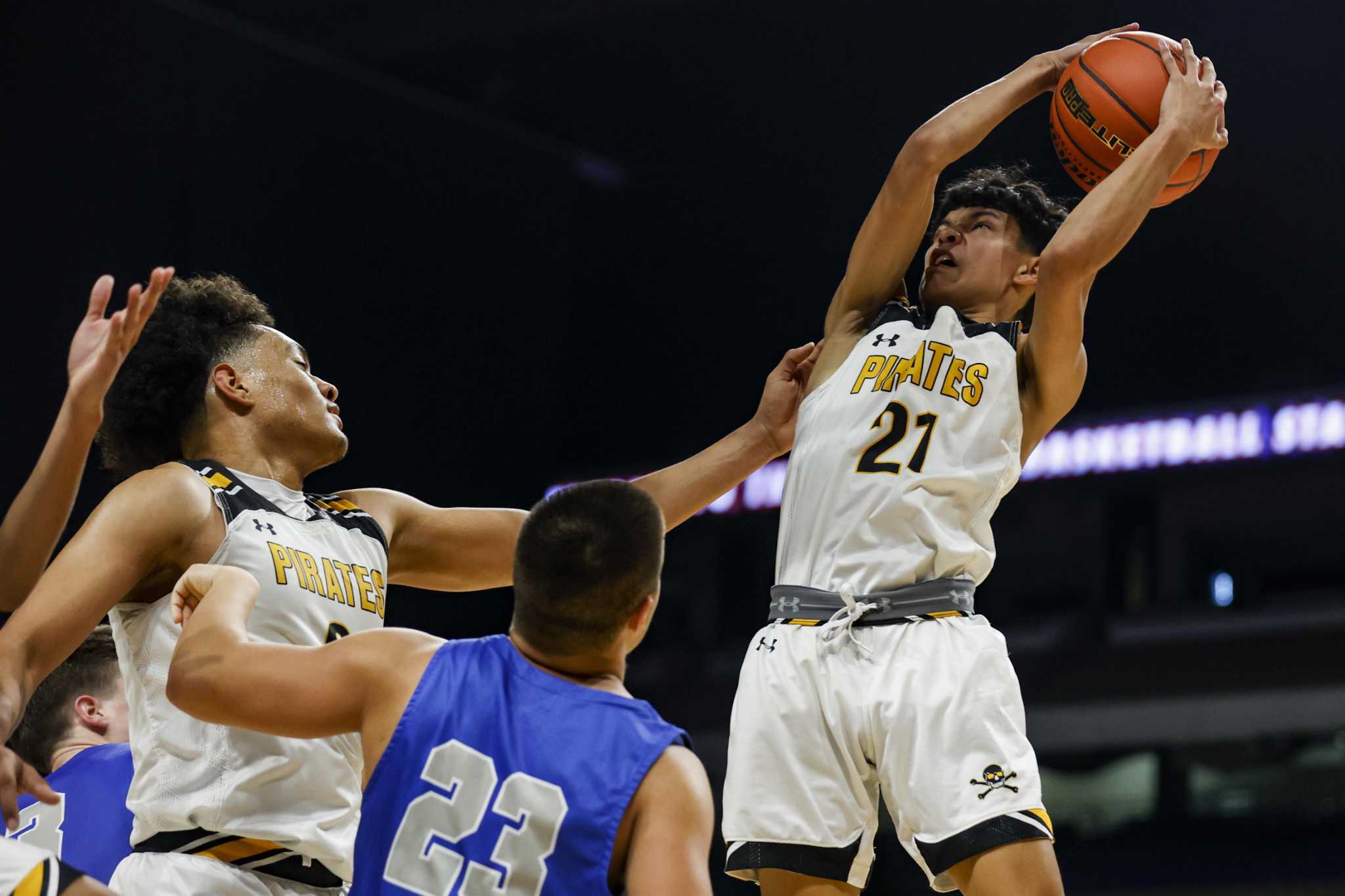 Boys basketball: Childress too much for Lytle in 3A semifinals