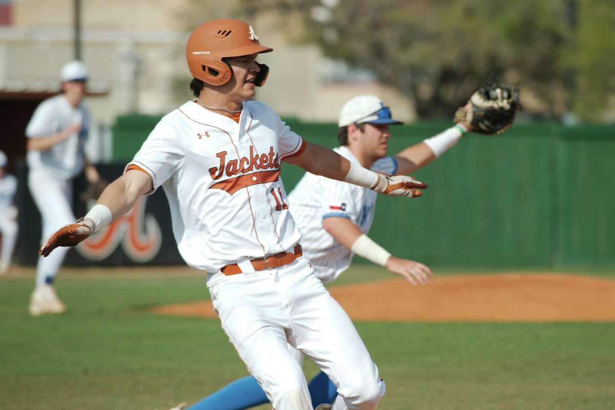 Houston baseball: Friendswood winning, but seeking offensive punch