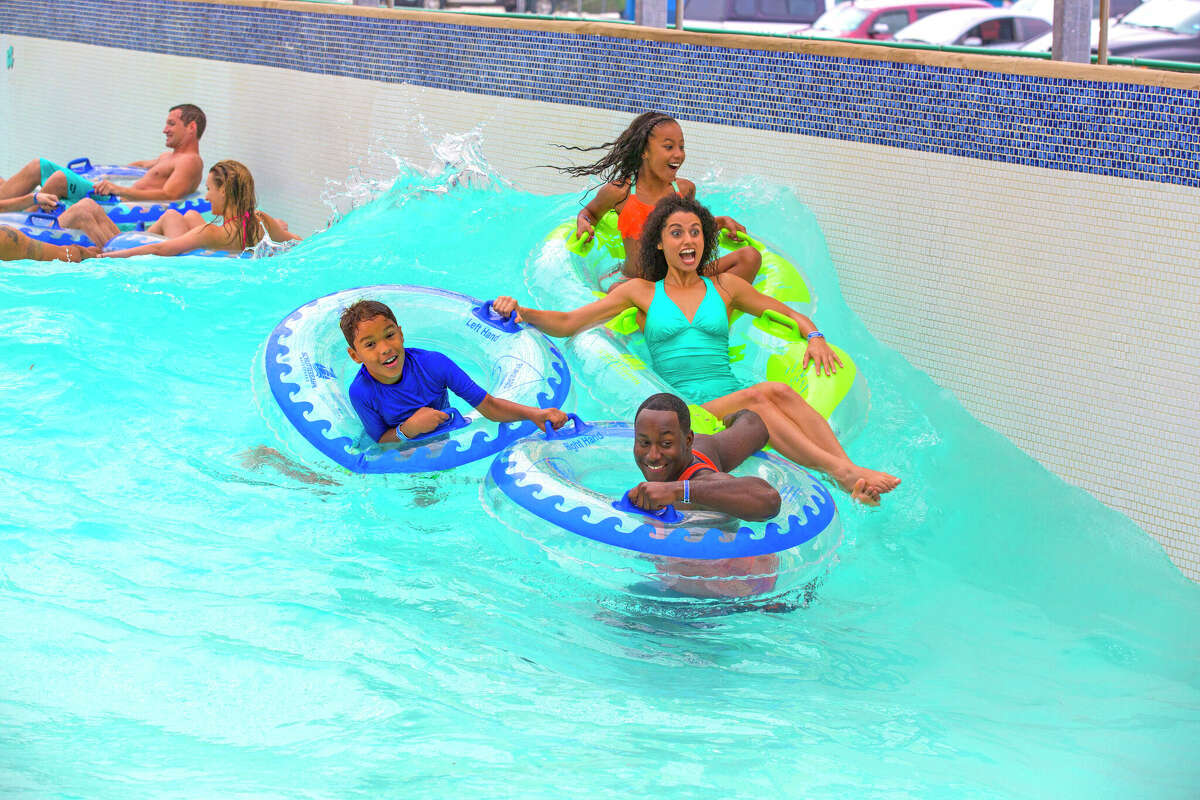 13 best water parks in Texas for families