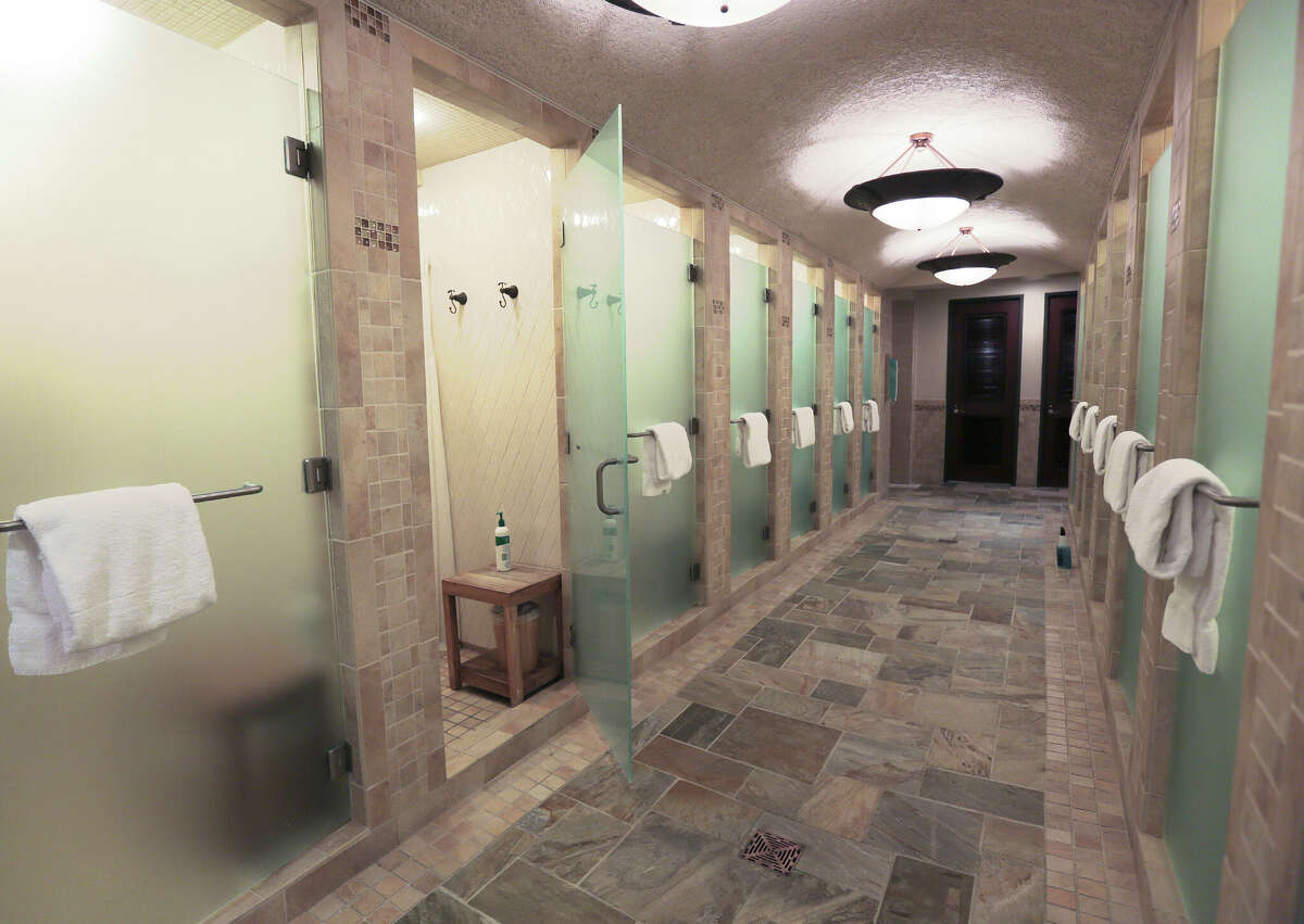 Inside Texans' Deshaun Watson club membership at The Houstonian white