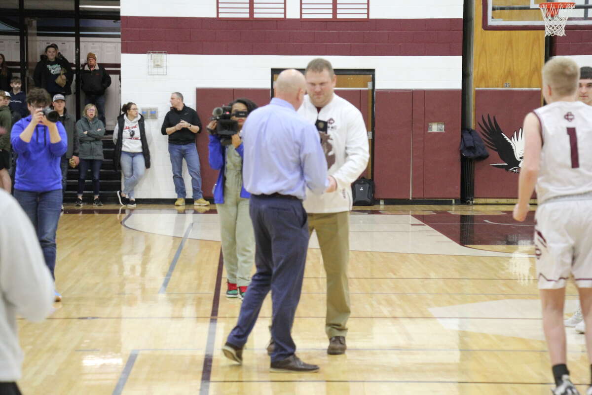 Cass City boys win first basketball district title since 2000