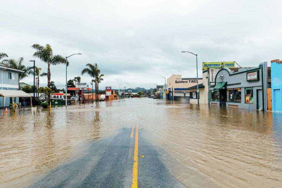 See drone video of Pajaro flowing through levee, devastating flooding
