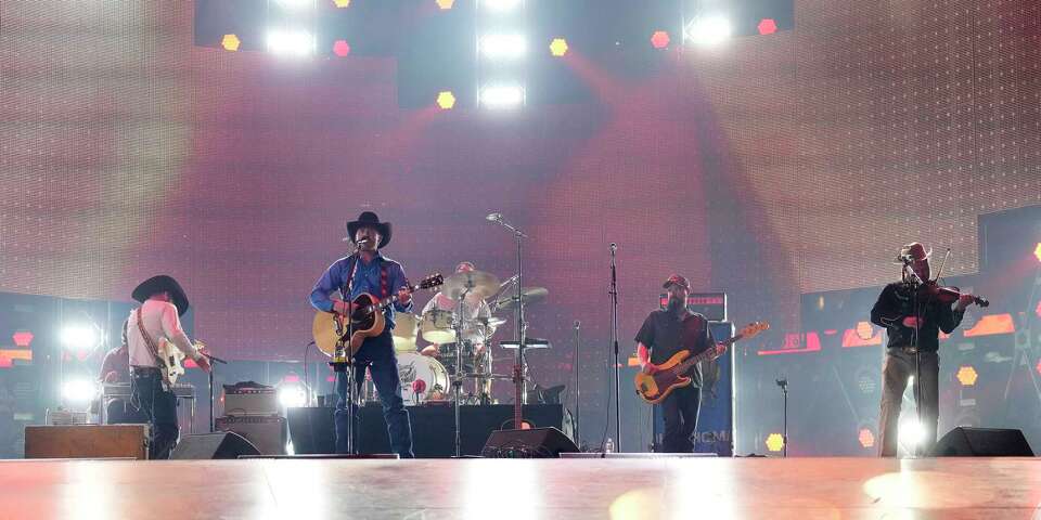Turnpike Troubadours at Houston Rodeo: Biggest, best so far this year