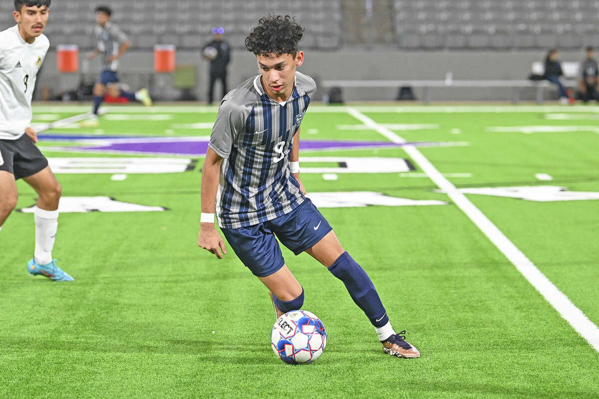 Cypress Ridge Rams gearing up for a run in boys soccer playoffs