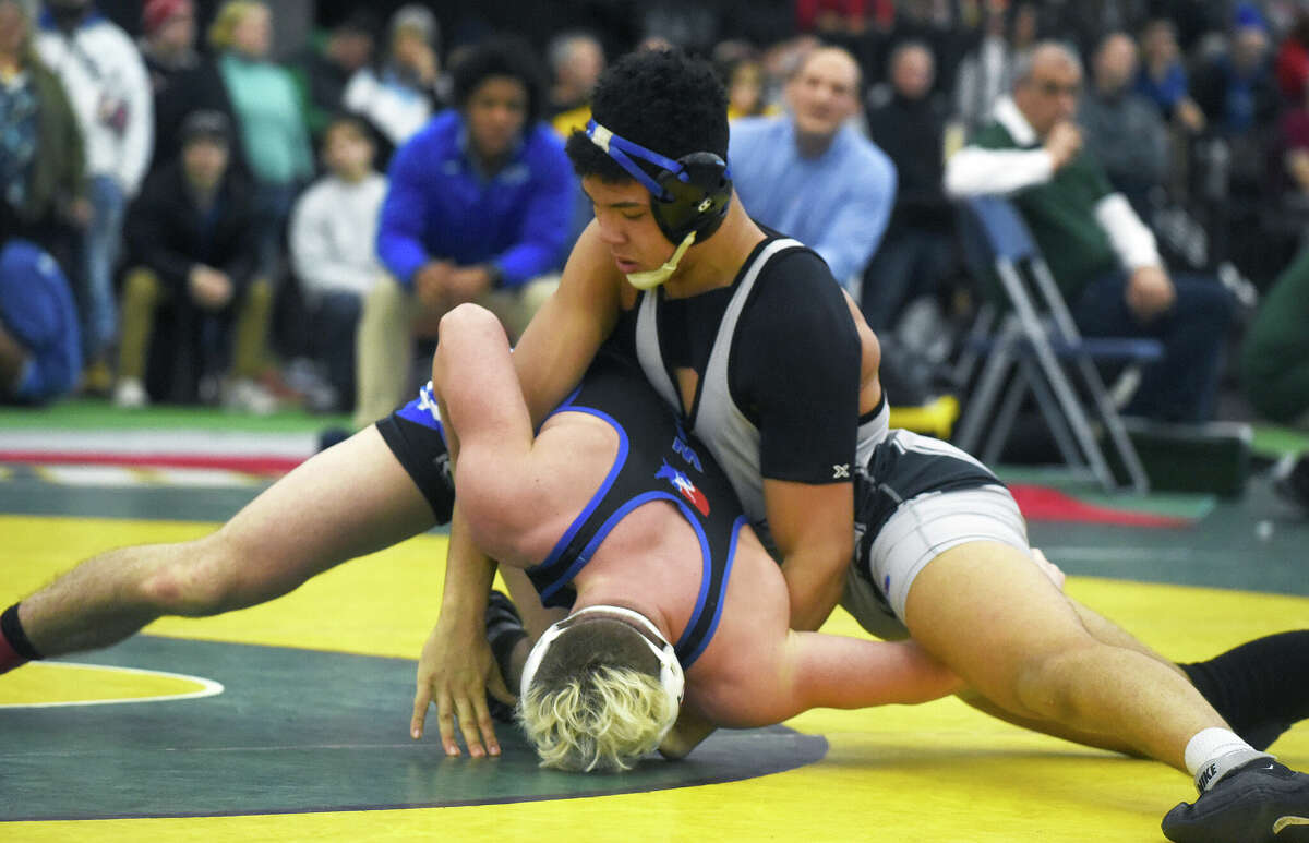Top-ranked Xavier wrestling repeats at CT State Open champion