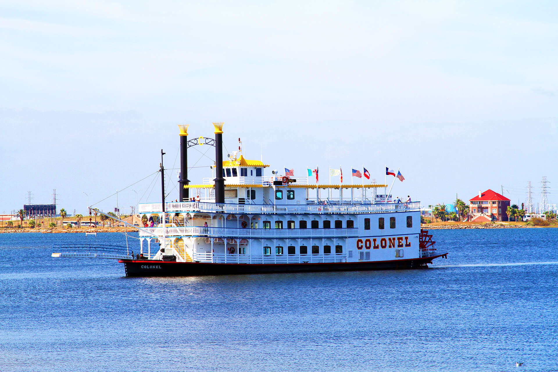 Moody Gardens exploring buyers for Colonel Paddlewheel Boat