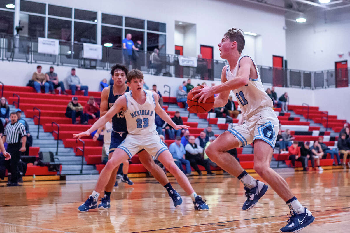 PHOTOS: Meridian high battles TC St. Francis in boys basketball