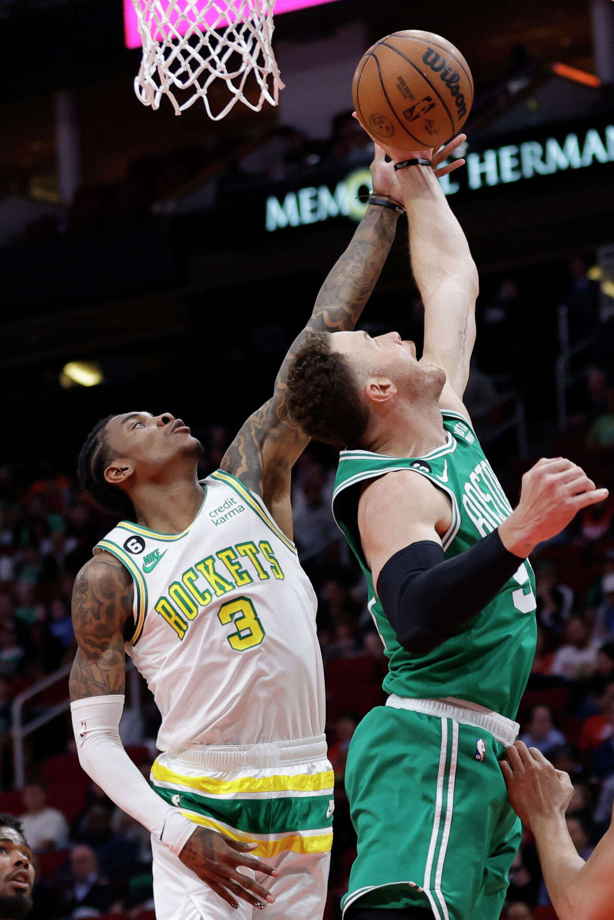 Houston Rockets show poise under pressure against Boston Celtics