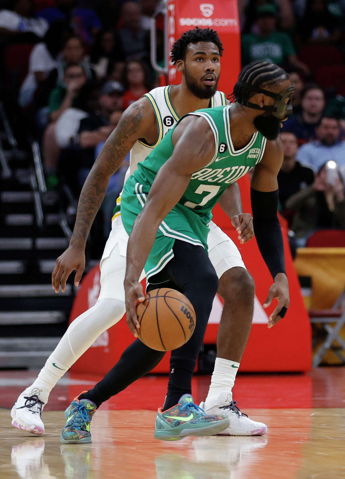 Houston Rockets hold on for upset win against Boston Celtics