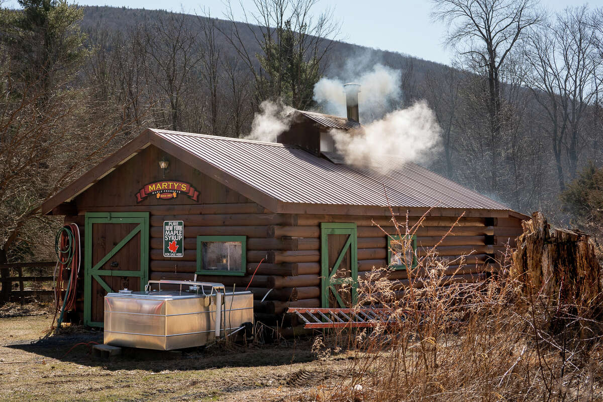 Small-scale maple sugar-makers are dealing with climate change