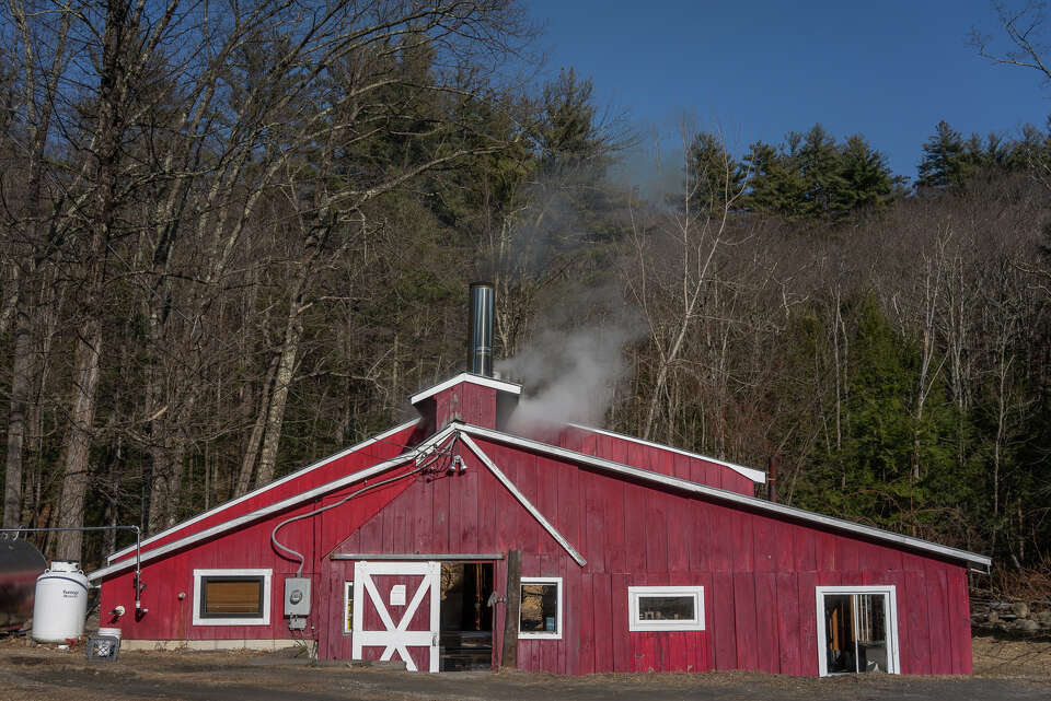 Small-scale maple sugar-makers are dealing with climate change