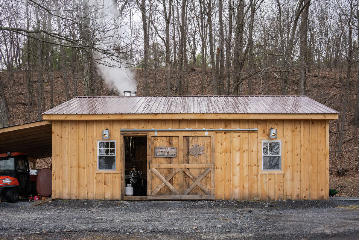 Small-scale maple sugar-makers are dealing with climate change
