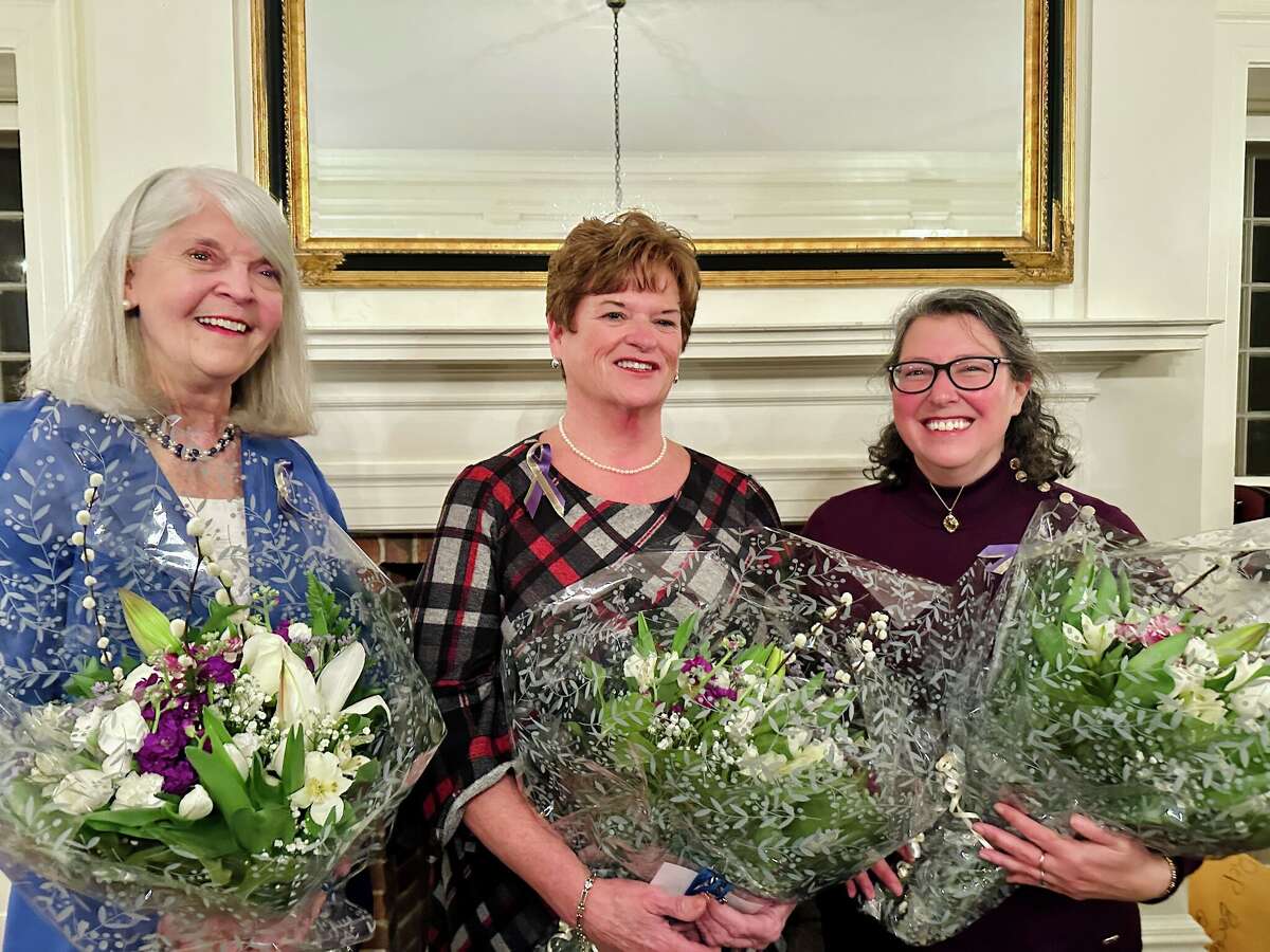 Ridgefield events: Easter Egg Hunt, education classes