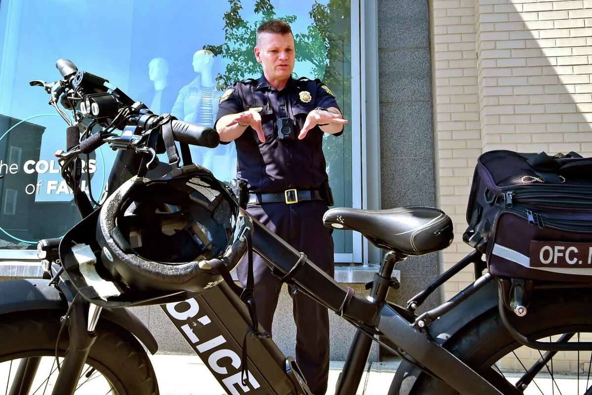 Greenwich deputy chief Berry moves to WCSU police